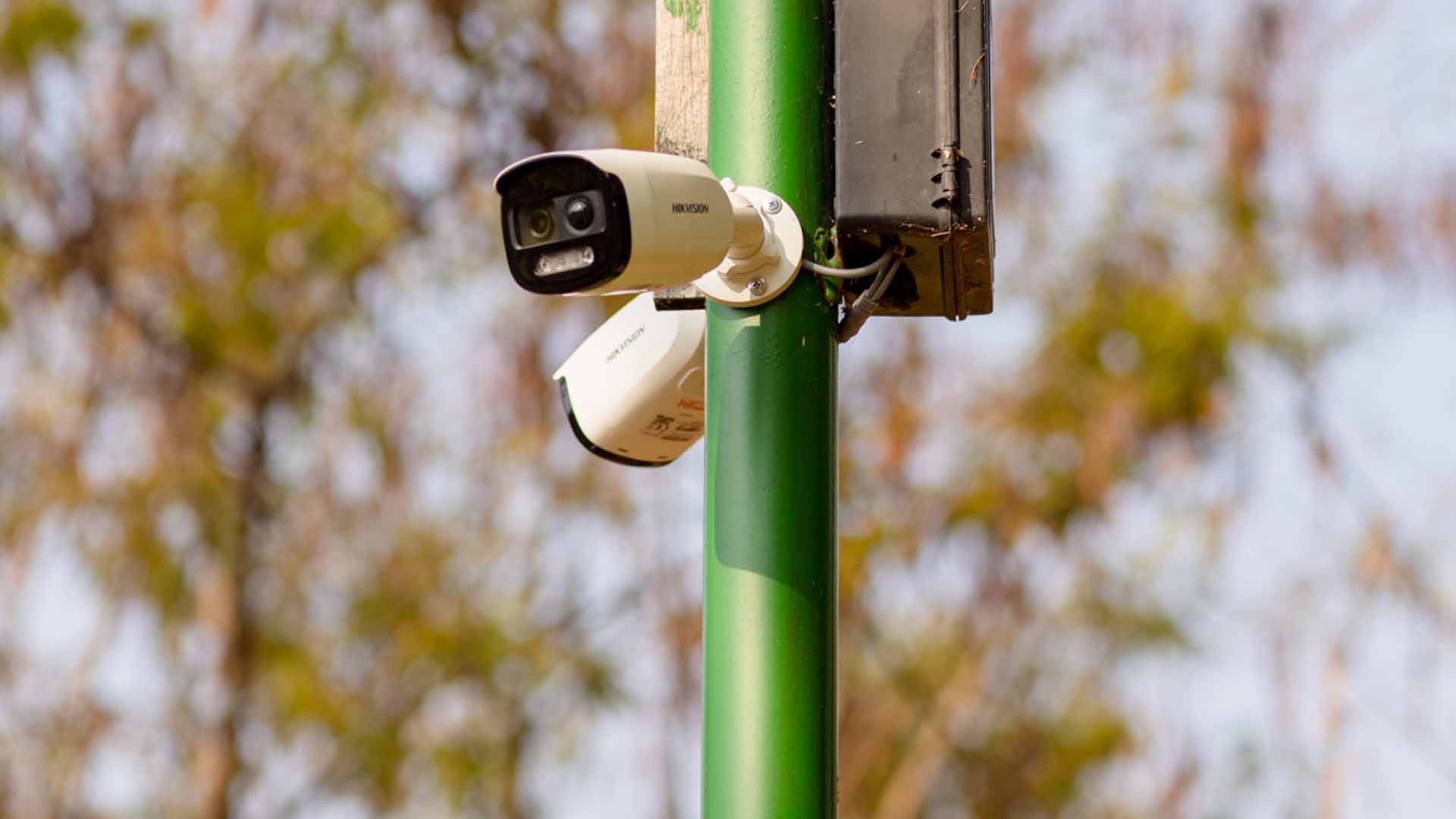 Qual é a importância do monitoramento por câmeras de segurança nas ruas ...